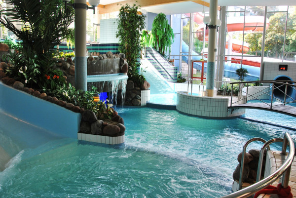 Husbybadet Husbybadet – Barn i stan